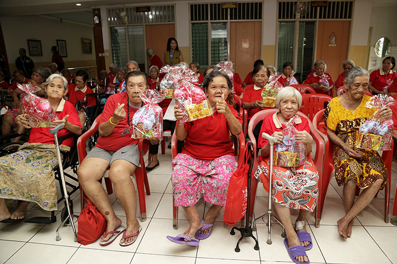 Tumbuhkan Semangat Cinta Kasih Melalui Kunjungan Kasih - Yayasan Buddha ... Tumbuhkan Semangat Cinta Kasih Melalui Kunjungan Kasih - Yayasan Buddha ...